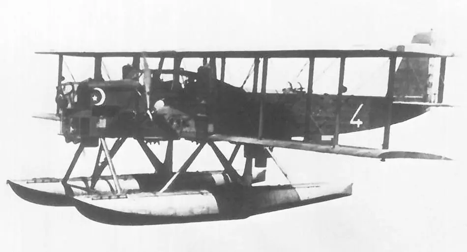 Ang Multipurpose Float Seaplane Lioré-et-olivier Leo H-258 sa Kahanginan