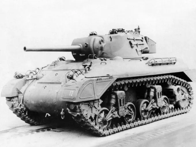 Oergewicht model. Erfarne T7 medium tanks. USA