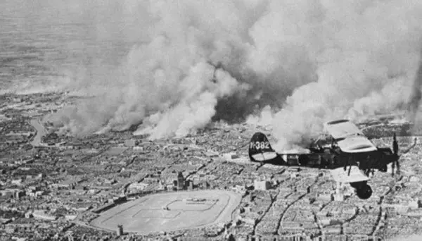 Convés torpedeiro bombardeiro Yokosuka B3Y