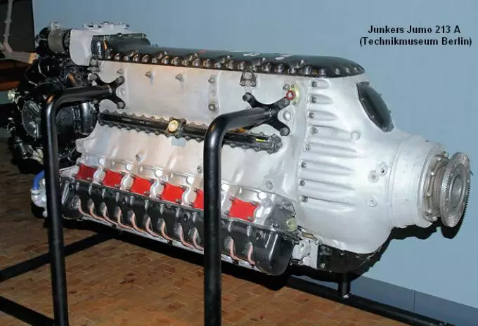 Motor de aeronave Jumo-213 de alta potência. Alemanha