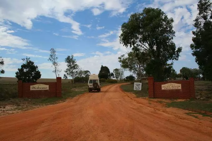 Obi ụtọ nke onye hermit Australia. Isi nke Osimiri Hutt