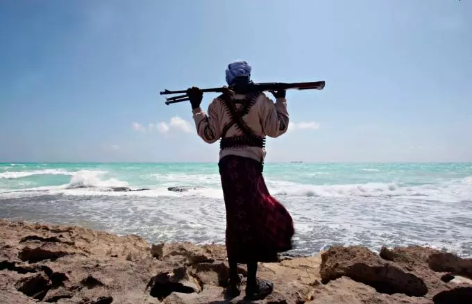 Pirate Somalia menyang endi?