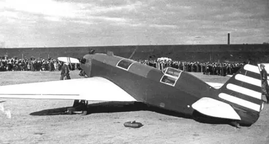 Leichtflugzeug der UdSSR für Langstreckenflüge. AIR-12