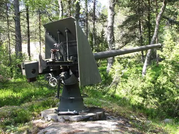 Guns de tanques para o Exército Vermello da década de 1930