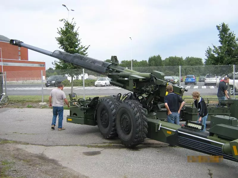 Moules de remorquage de l'armée de pays étrangers et les principales orientations de leur développement