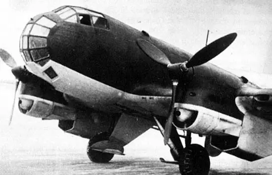 Uburebure buri hejuru Ju-86P.