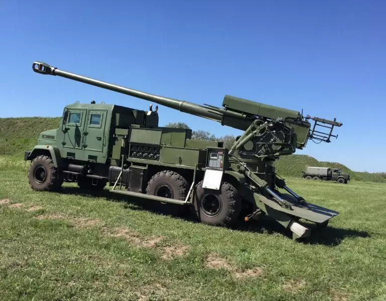 På vej til NATO. Ukrainske 155 mm selvdrevne gabits 2c22
