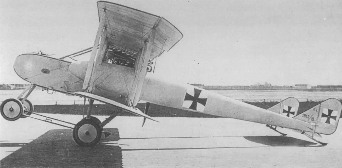 Flerbruks kampfly AGO C.I. Tyskland