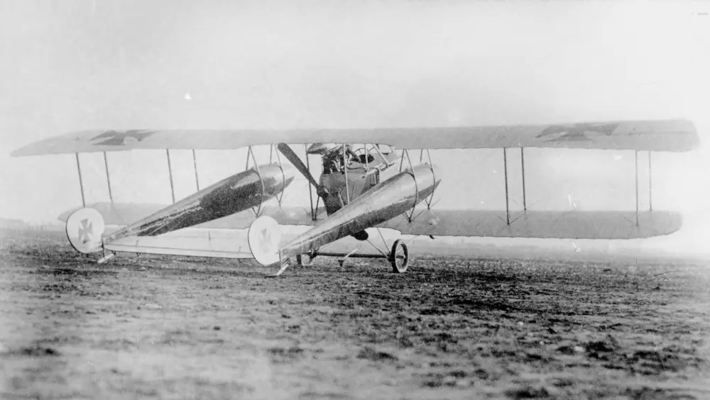 Avionë luftarakë me shumë qëllime AGO C.I. Gjermani