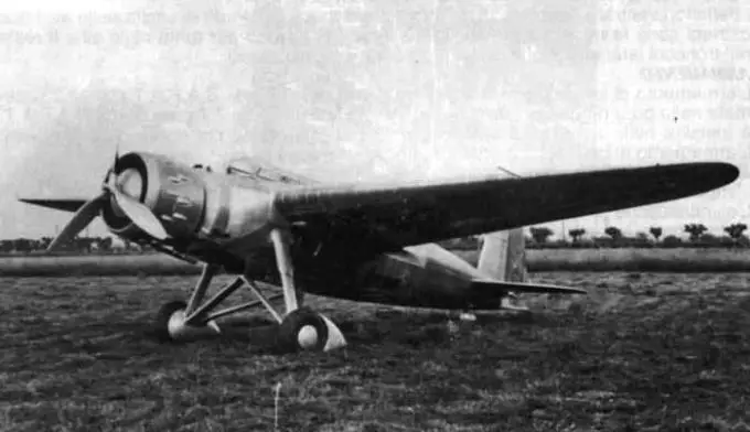 Iskusni laki bombarder / izvidnički zrakoplov Breda Ba.75. Italija