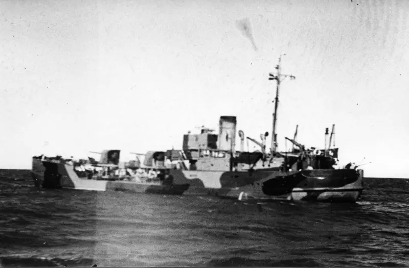 kapal perang Ladoga.
