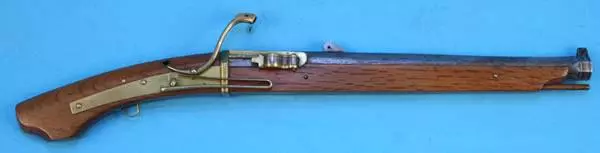 Wick Jepang dari pistol radik (karbin) era Edo Edo. 1750 Menariknya, musim semi di atasnya juga kuningan. Memicu dalam bentuk braket. Panjang 48,7 cm. Foto yang disediakan oleh Alain Daubesse, oleh situs www.littlegun.be.