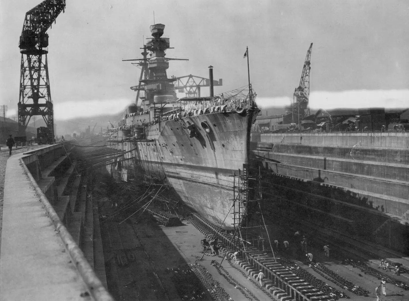 The linear cruiser Congo is raised in the dock for modernization, autumn 1929. Photo from the collection of the author
