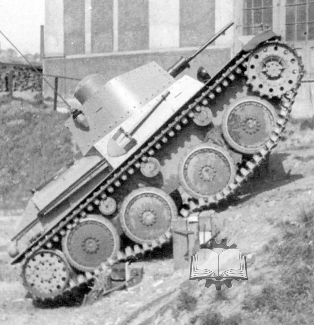 कारखाने के परीक्षण के बाद, टैंक स्विट्जरलैंड गया, जहां वे जारी रहे