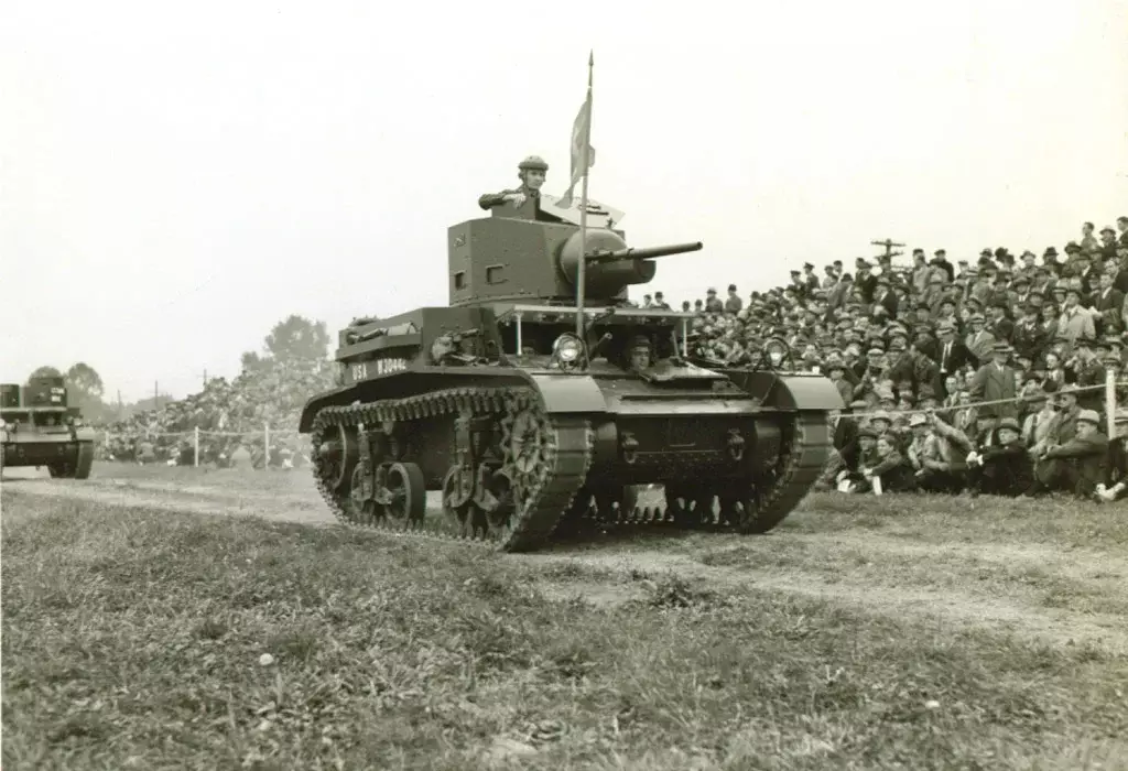 Oficiālā prezentācija Light Tan M2A4, Aberdīnas daudzstūris, 1939. gada 12. oktobris