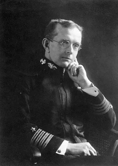 Admiral Frank Schofield。来源 - en.wikipedia.org.