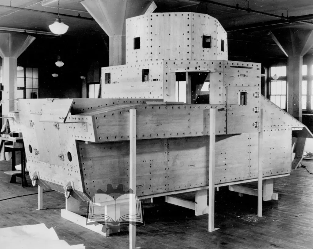 Izgled šperploče, koji je izgrađen za razvoj M2A1 u Detroitu. Nikad nije stigao dobro