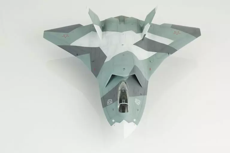 អ្នកស្នងមរតករបស់ MiGendary MiG-31 ។ តើអ្វីដែលនឹងមើលទៅដូចជាការស្ទាក់ចាប់ MiG-41 ដែលមានជោគជ័យរបស់រុស្ស៊ីដែលមានជោគជ័យ?