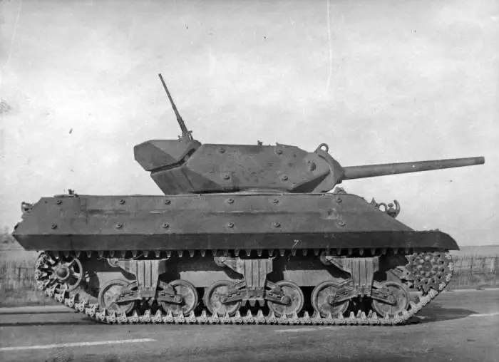 Test yn 'e USSR. Tank fernieler Gun Motor Carriage M10