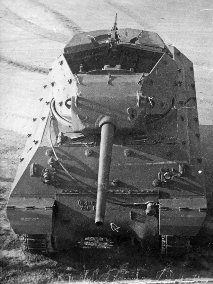 Test yn 'e USSR. Tank fernieler Gun Motor Carriage M10