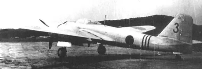 Ağır avcı Kawasaki Ki-96. Japonya