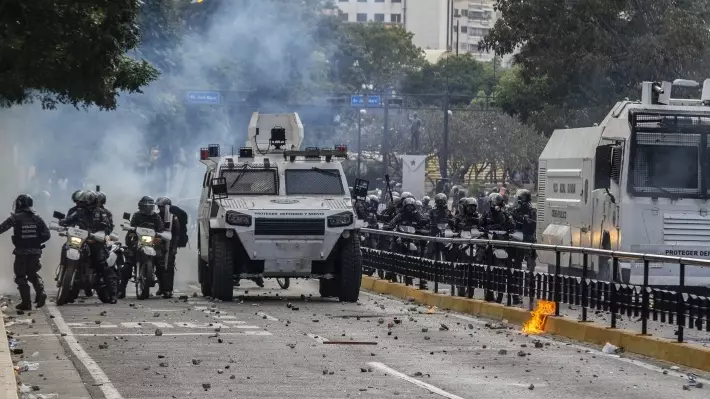 Ntughari na Venezuela: Maduro na -amanye ịhọrọ n'etiti ịtọgbọ na agha ya na United States © Global Look Press / © Boris Vergara