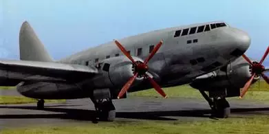 Avion de transport militaire à long rayon d'action expérimenté 航空 機 キ 92 (Tachikawa Ki-92). Japon