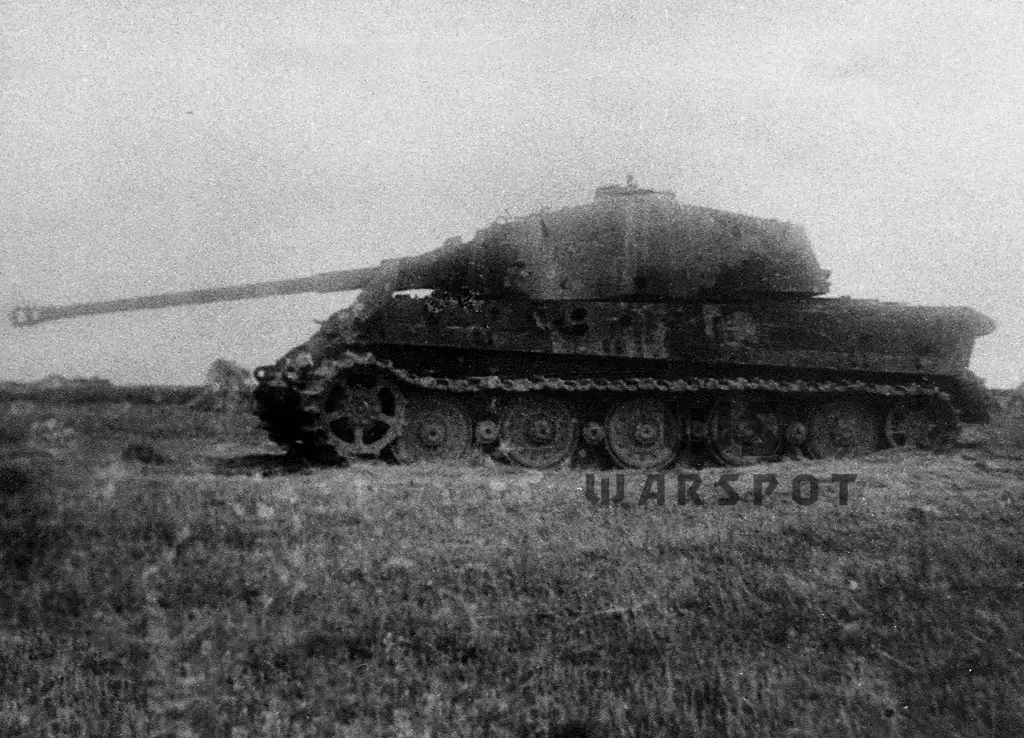 戦争の終わりに、ドイツの戦車はしばしば側面からの火に見舞われました-1941-1942年のソビエトの戦車とまったく同じことが起こりました。