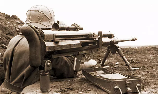 Ajruplan b'pistola anti-tank Parti 1