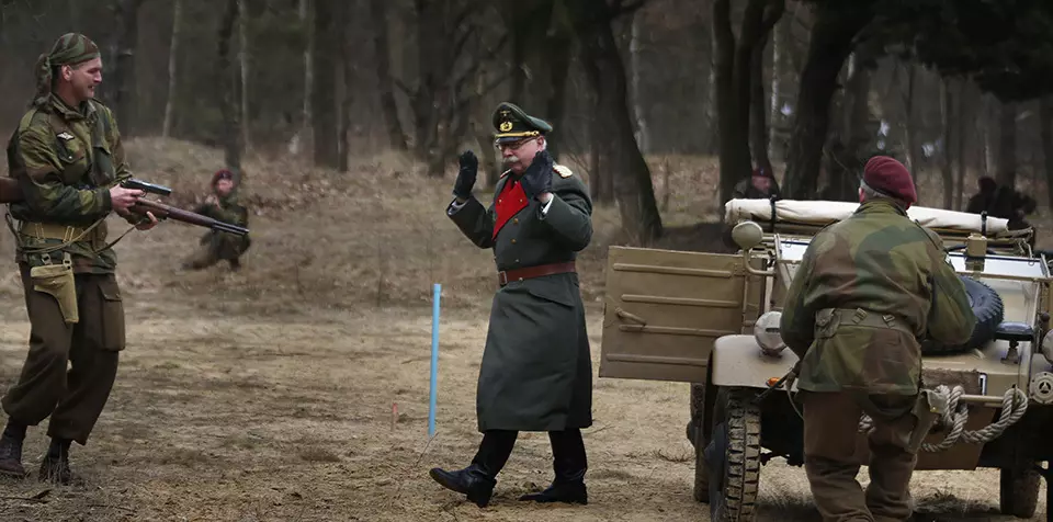 Операція Амхерст. Реконструкція епізоду Другої Світової війни (фото і відео)