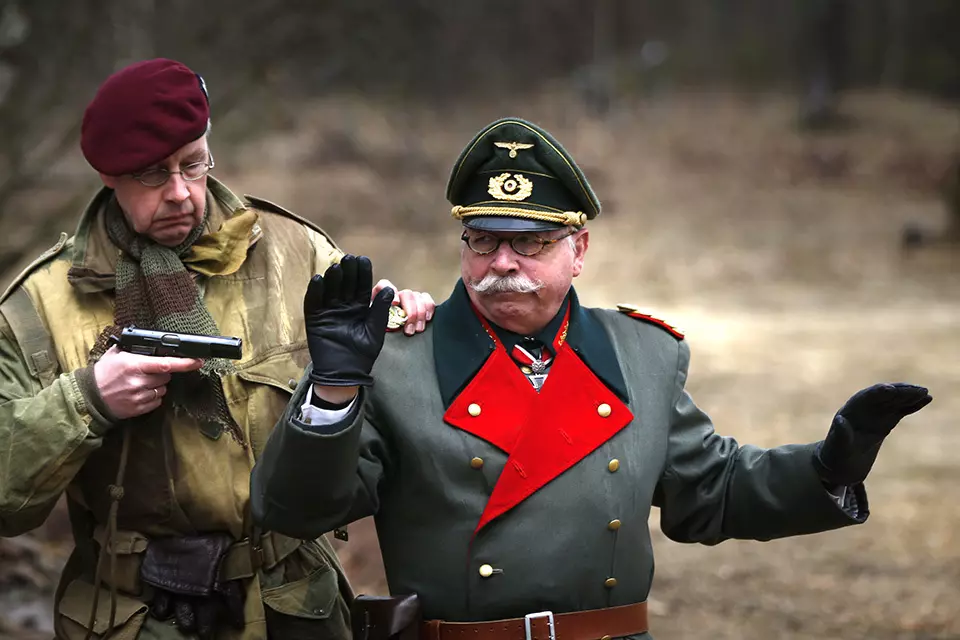 Operation Amherst. Rekonstruktion af en episode af Anden Verdenskrig (foto og video)