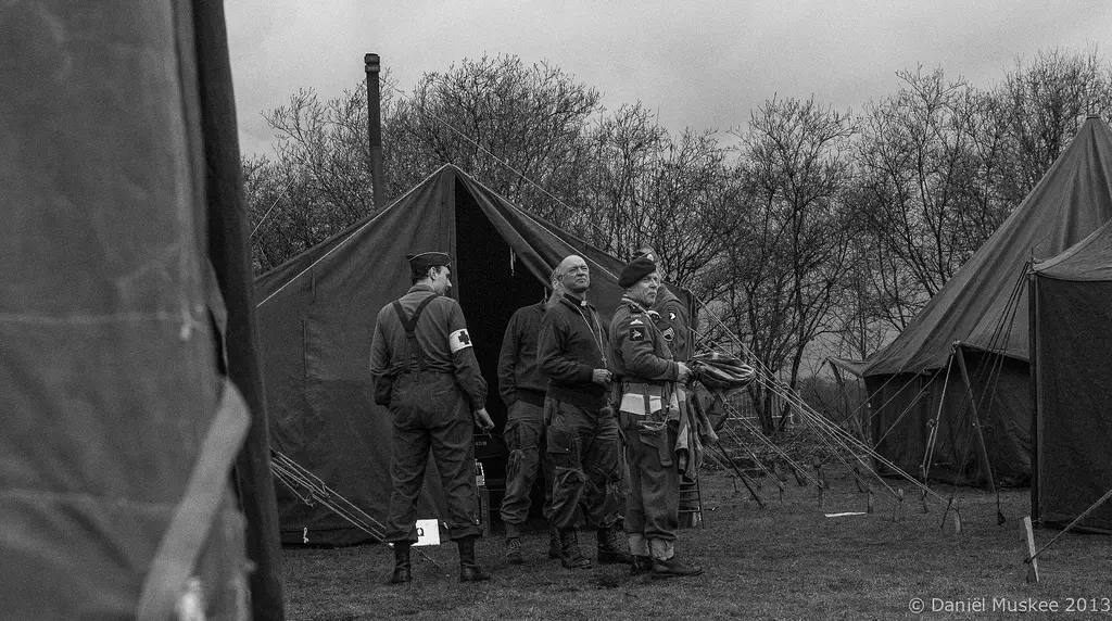 Operation Amherst. Rekonstruktion af en episode af Anden Verdenskrig (foto og video)