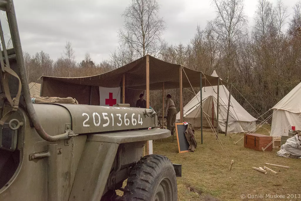 Operation Amherst. Rekonstruktion af en episode af Anden Verdenskrig (foto og video)