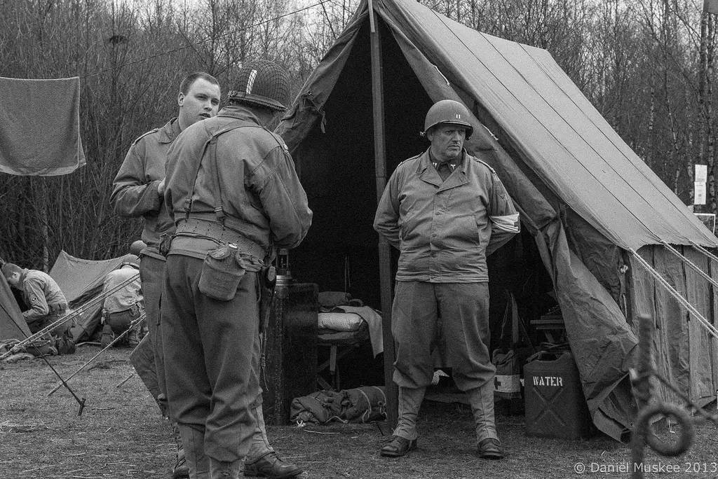 Operation Amherst. Rekonstruktion af en episode af Anden Verdenskrig (foto og video)