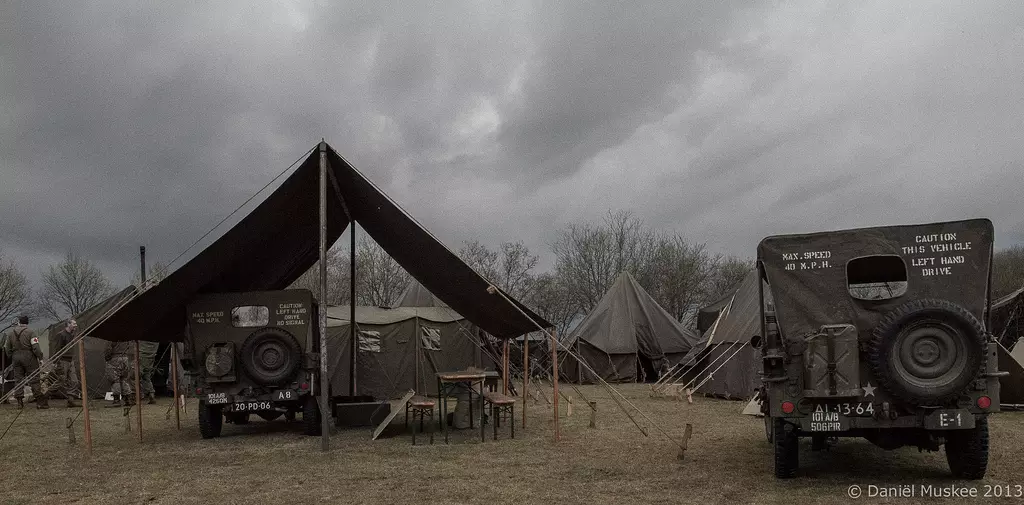 Операція Амхерст. Реконструкція епізоду Другої Світової війни (фото і відео)