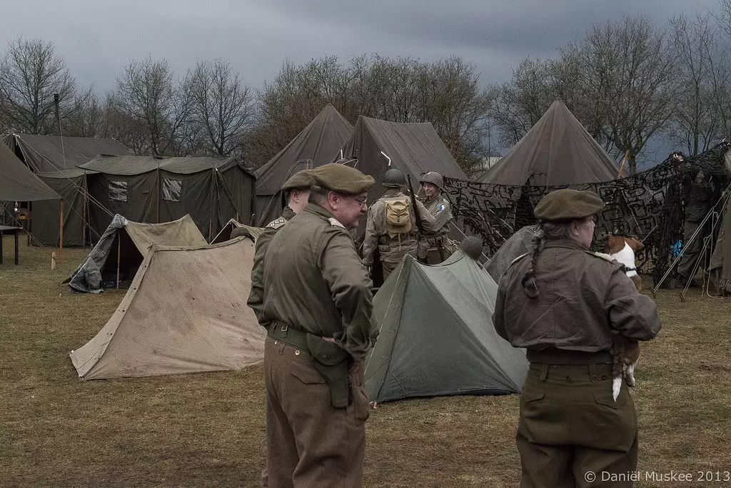 Operation Amherst. Rekonstruktion af en episode af Anden Verdenskrig (foto og video)