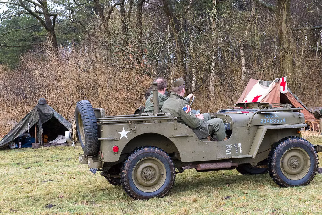 Operation Amherst. Rekonstruktion af en episode af Anden Verdenskrig (foto og video)