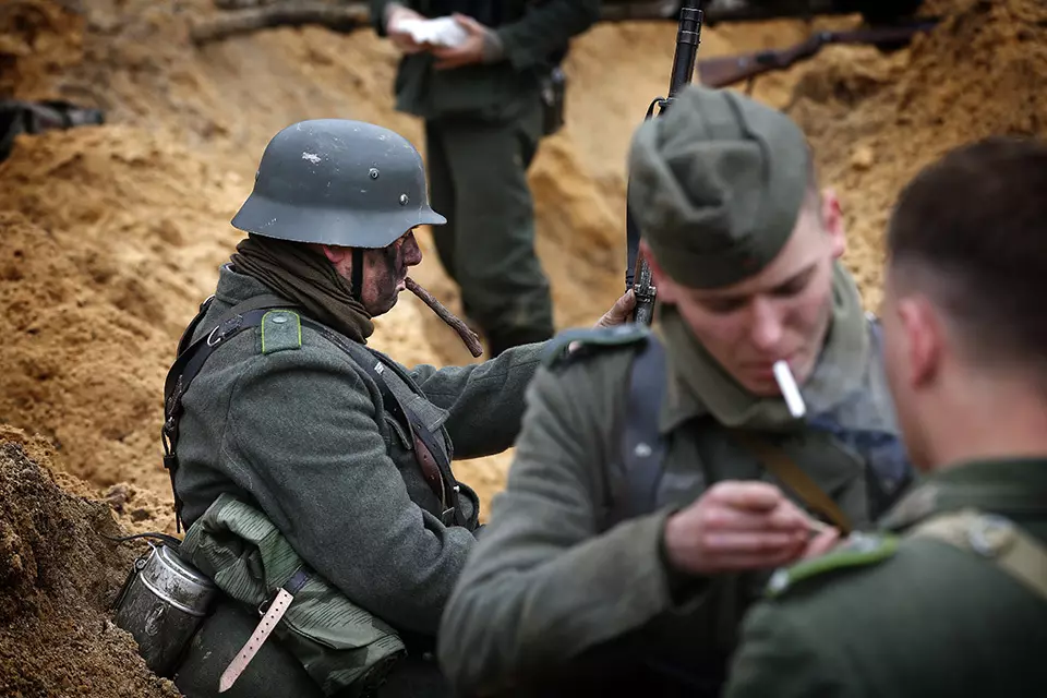 Operation Amherst. Rekonstruktion af en episode af Anden Verdenskrig (foto og video)