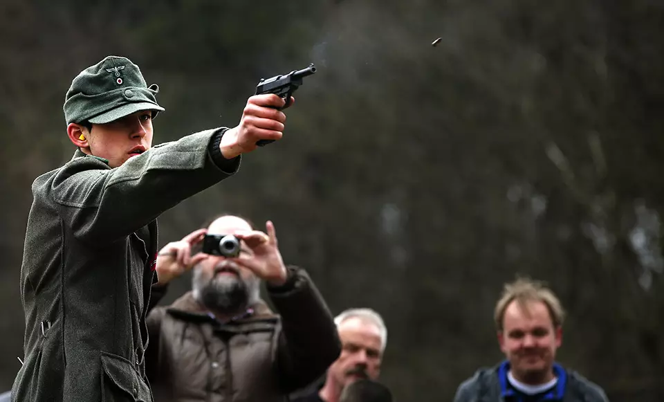 Operation Amherst. Rekonstruktion af en episode af Anden Verdenskrig (foto og video)