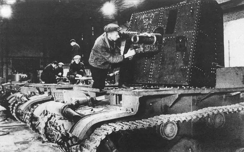 Notfallmaßnahmen. Waffen Teil 1: Panzer