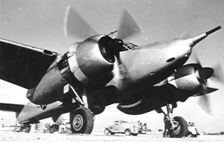 Атакуващи самолети Beechcraft XA-38 Grizzly, САЩ, 1944 г.