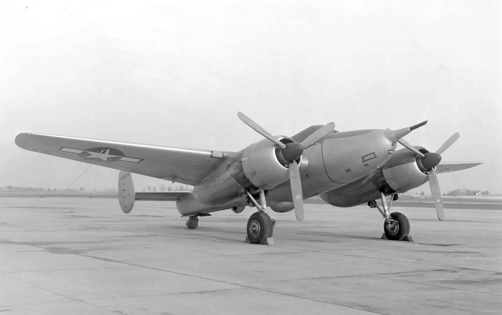 Aanvalvliegtuig Beechcraft XA-38 Grizzly, VSA, 1944