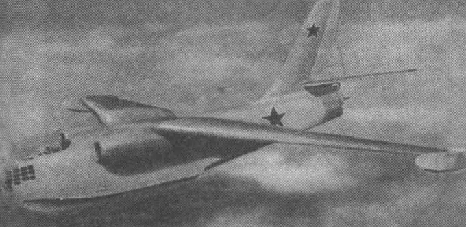 Izviđački torpedni bombarder letećeg čamca Be-10. SSSR -a