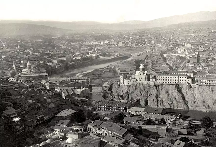 Pamjet e Tbilisi (dhe jo vetëm) në Konservatorin e Moskës, në kthesën e shekujve XIX-XX. (për perceptimin vizual)