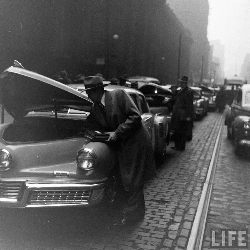 Présentation de la voiture de tourisme Tucker 48