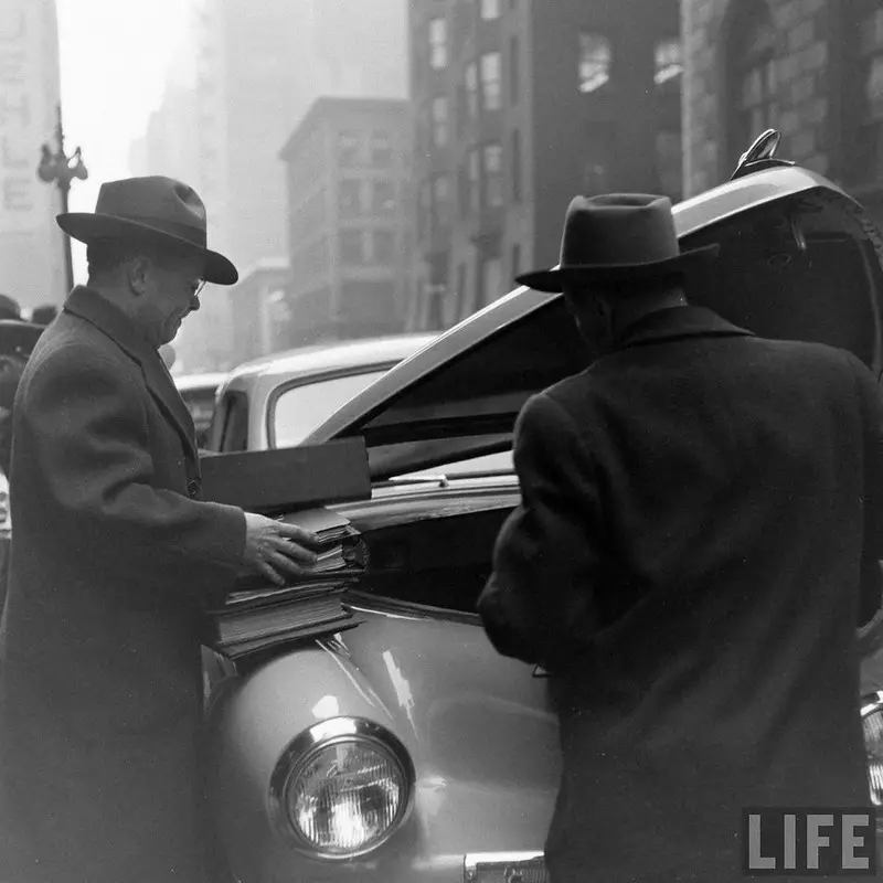 Présentation de la voiture de tourisme Tucker 48