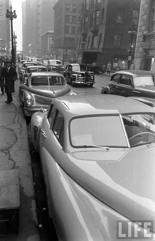 Présentation de la voiture de tourisme Tucker 48