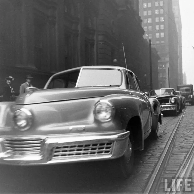 Présentation de la voiture de tourisme Tucker 48