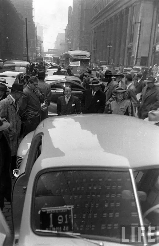 Présentation de la voiture de tourisme Tucker 48