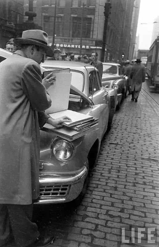 Présentation de la voiture de tourisme Tucker 48